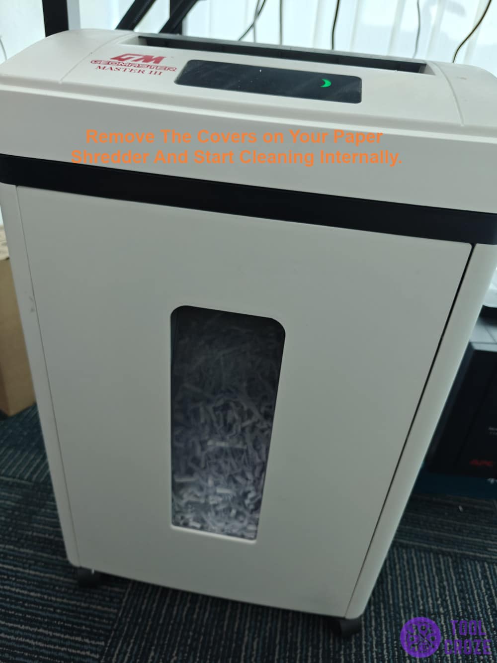 3 Ways to Fix a Shredder Not Working Jammed Red Light - Tool Croze