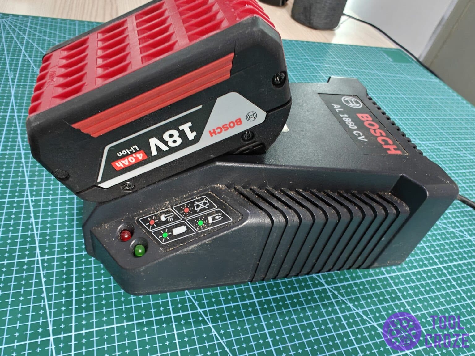 Bosch 18V Battery Wiring Diagram Pinout - Tool Croze